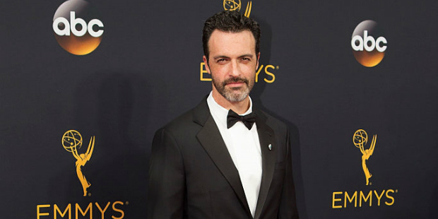 "Veep" Star Reid Scott Set For "Home Again" Starring Reese Witherspoon ...