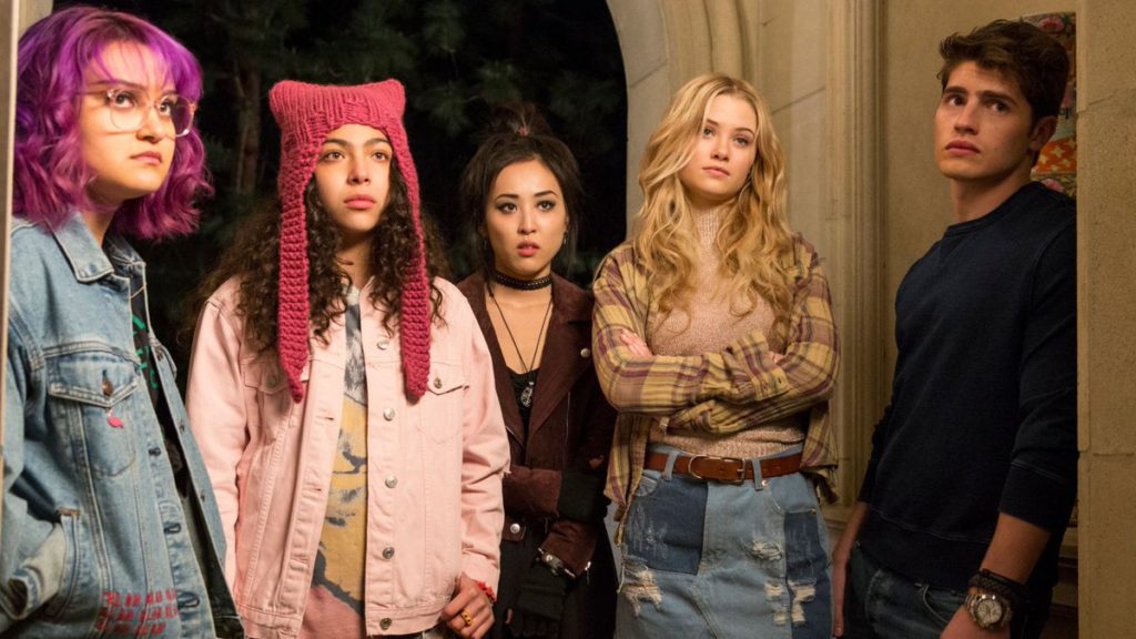 Marvel TV Boss on Why "Runaways" Took So Long to Become a TV Show - The ...