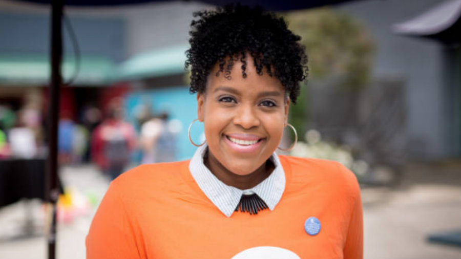 "Insecure" Star Natasha Rothwell to Write Amnesia Comedy "Bridal Recall ...